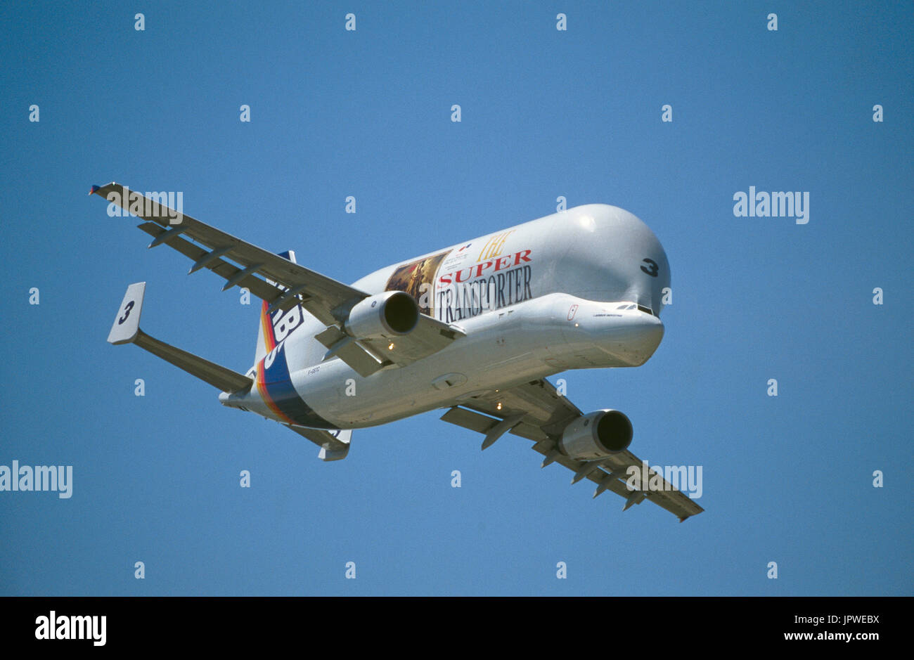 Airbus A300-600ST Beluga in the flying-display at the 1999 Paris ...