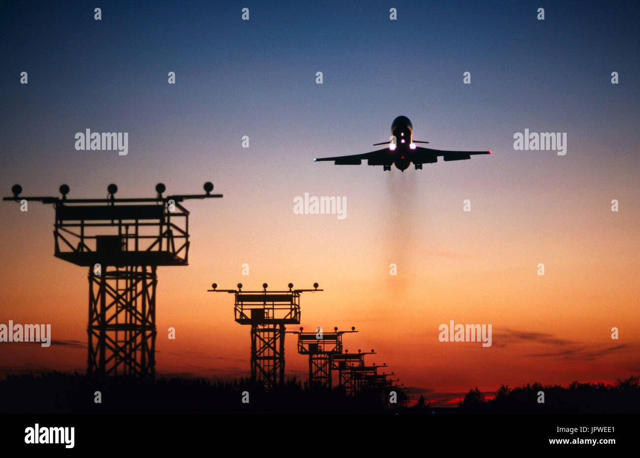 Lights from jet airliner trail hi-res stock photography and images - Alamy