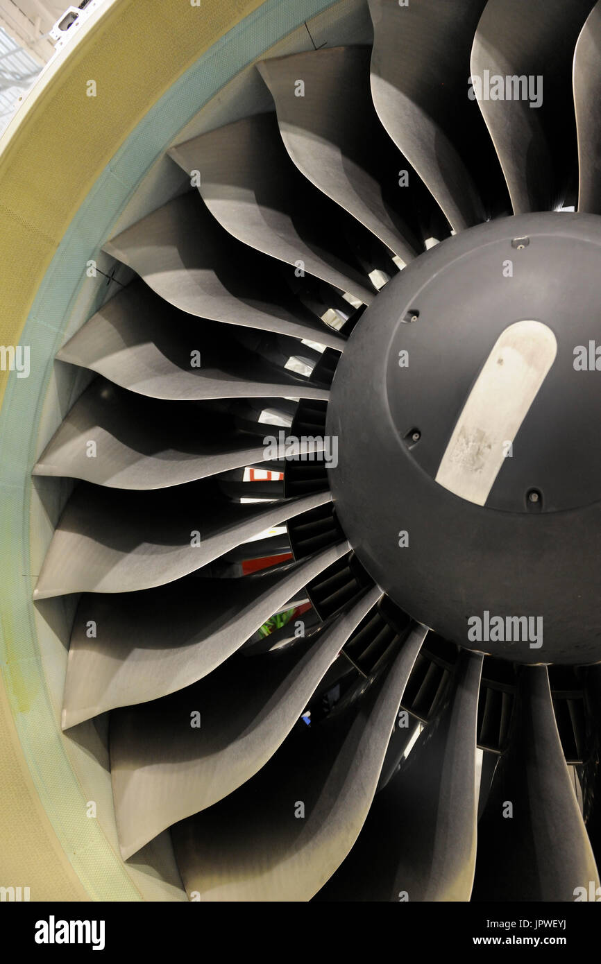 Engine Alliance GP7270 jet-engine front-fan blades at the Paris Airshow ...