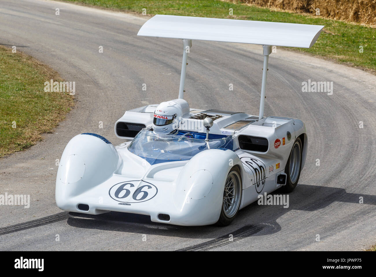1966 Chaparral-Chevrolet 2E Can-Am racer with driver Jim Hall Jr at the ...