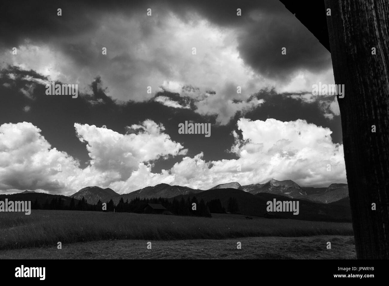 Rain clouds overhead Black and White Stock Photos & Images - Alamy