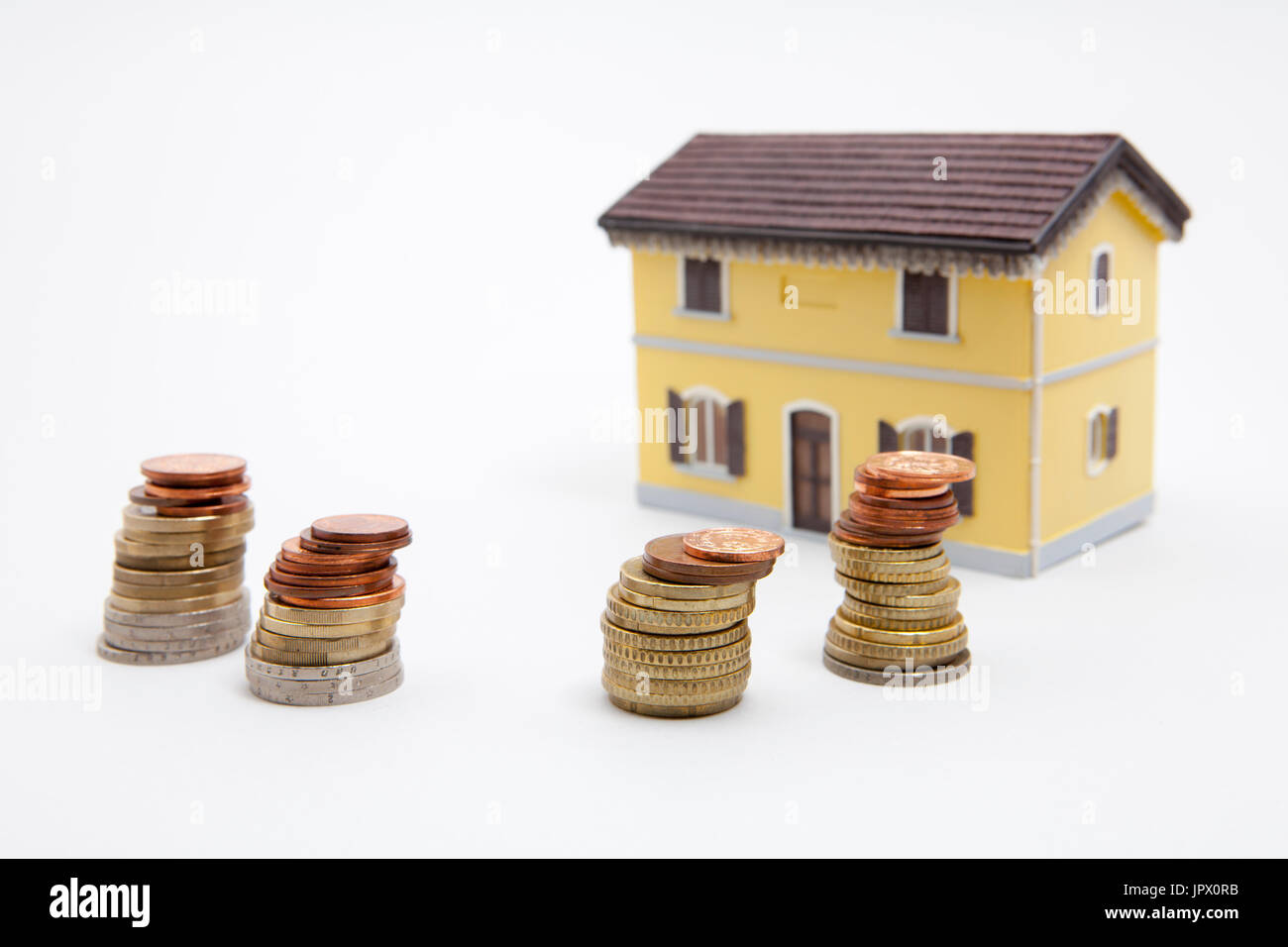 house and money Stock Photo - Alamy
