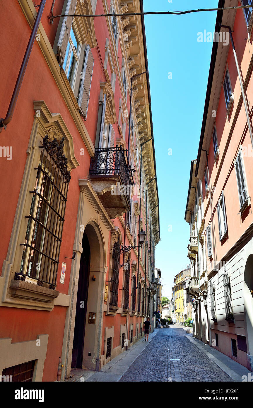 Piacenza church hi-res stock photography and images - Alamy