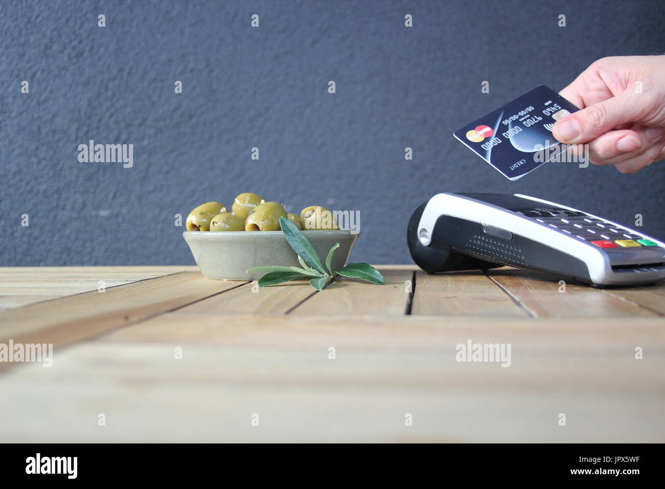 Pdq card reader hi-res stock photography and images - Alamy