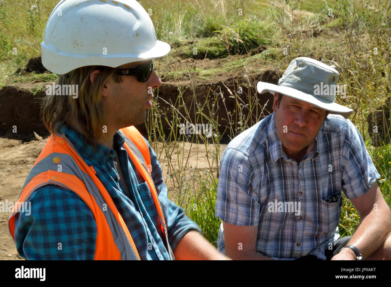 2017 Aylsham Roman Project - landowner Peter Purdy and Britannia ...