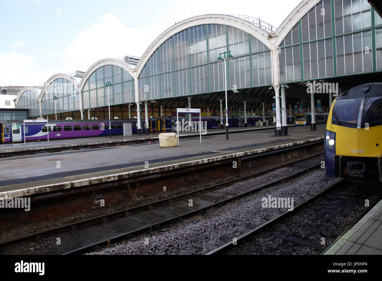 Hull Trains at Kingston Upon Hull Train station Stock Photo - Alamy
