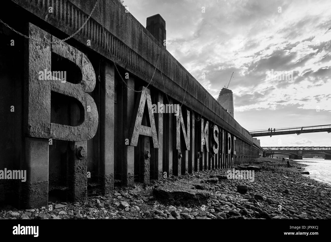 London Blitz Bridge Stock Photos & London Blitz Bridge Stock Images - Alamy