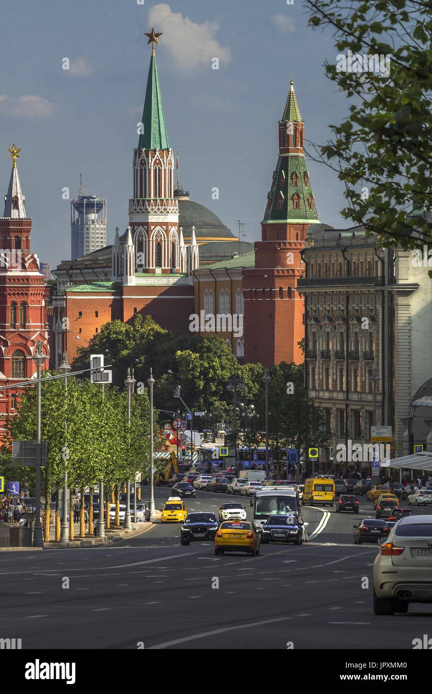 Russia, Moscow. Trees on Tverskaya Street Stock Photo - Alamy