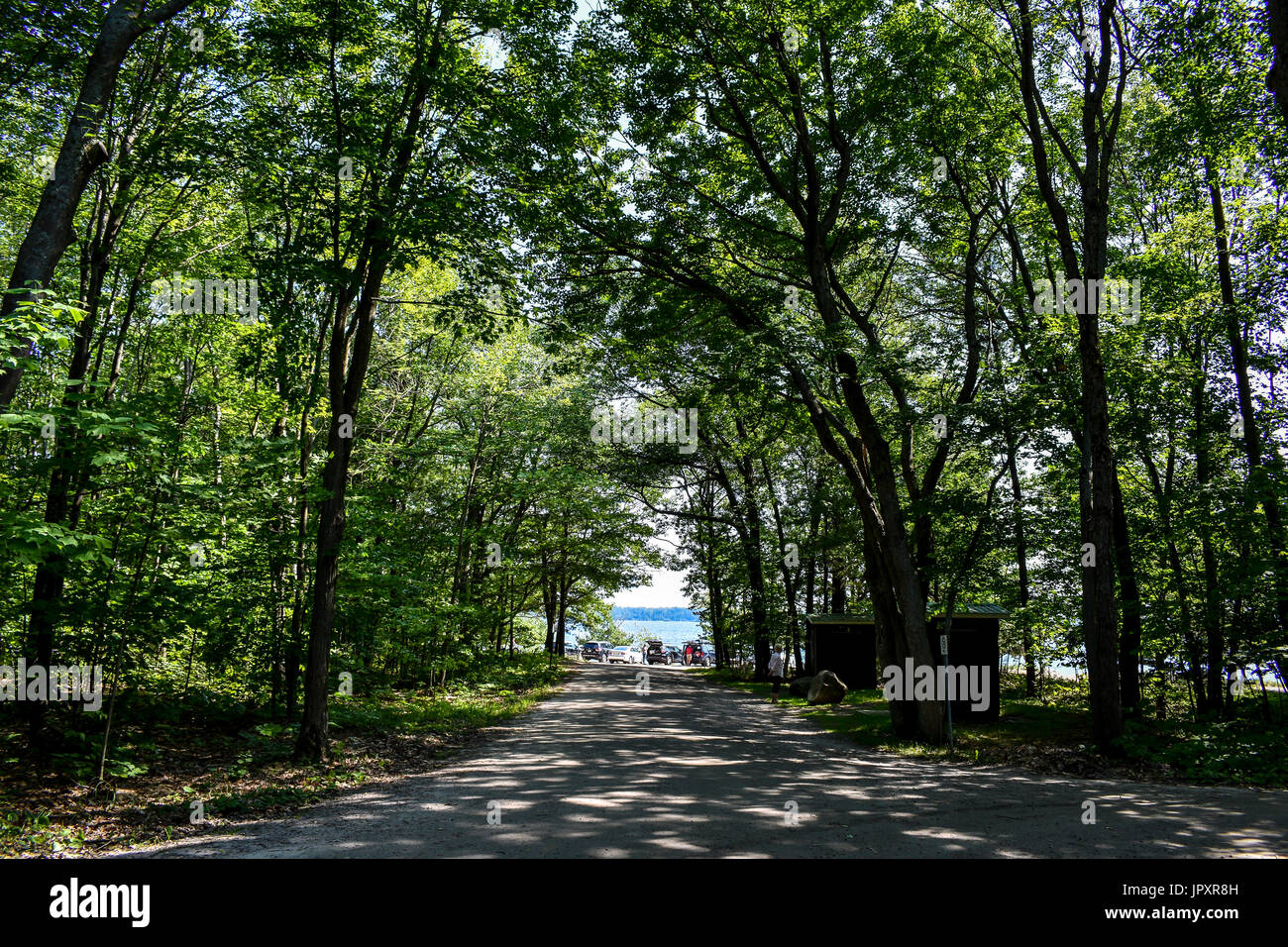 Central path hi-res stock photography and images - Alamy