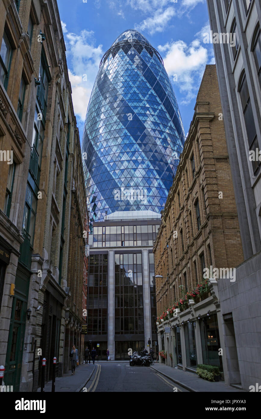 30 st mary axe building hi-res stock photography and images - Alamy