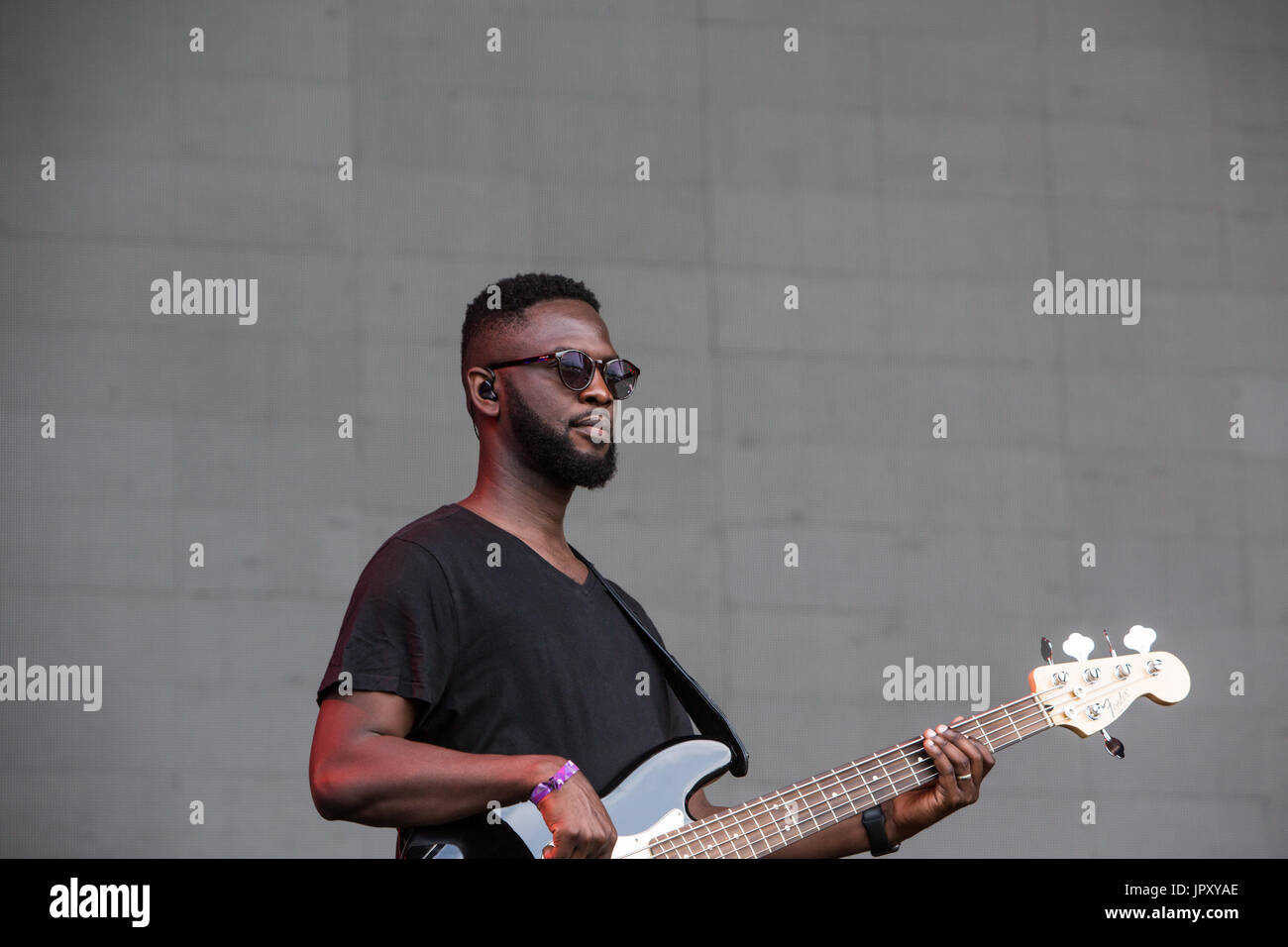Singer performing with backup band hi-res stock photography and images ...