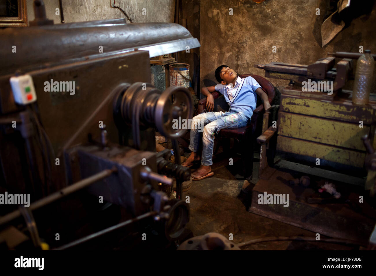 Unsafe Working Conditions In Factories