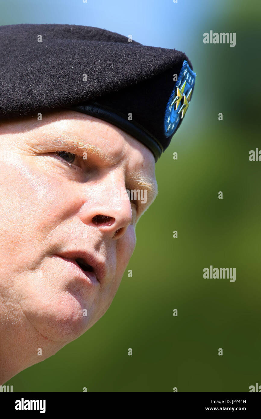 Maj gen duane gamble hi-res stock photography and images - Alamy