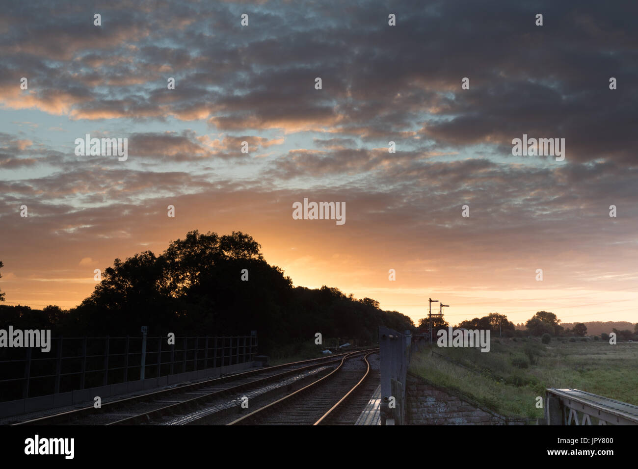 Sunrise over peterborough hi-res stock photography and images - Alamy