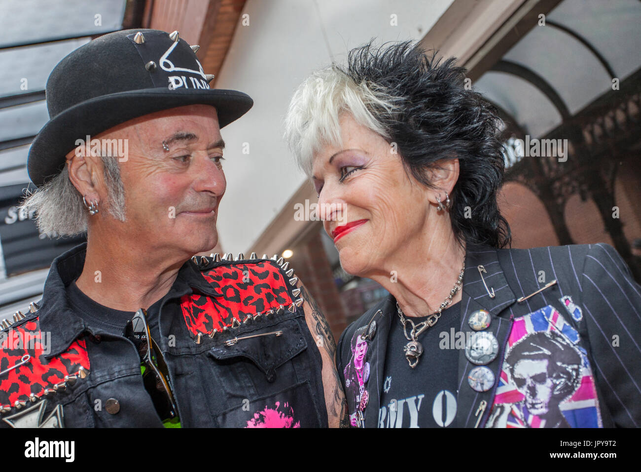 Old Rockers Amazing New Film About 13 Year Old Punk Rockers | Tom Tom