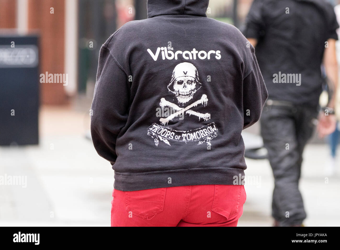 Doc martens punk hi-res stock photography and images - Alamy