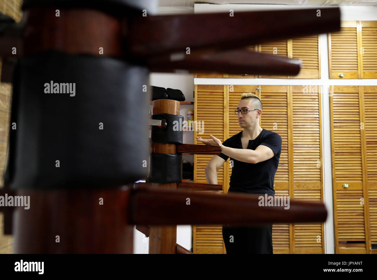 New York, USA. 3rd Aug, 2017. Alex Richter practices with the Wooden ...