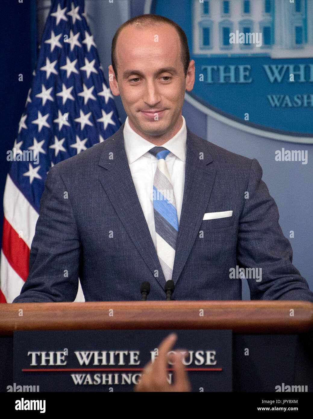 Stephen miller and trump hi-res stock photography and images - Alamy