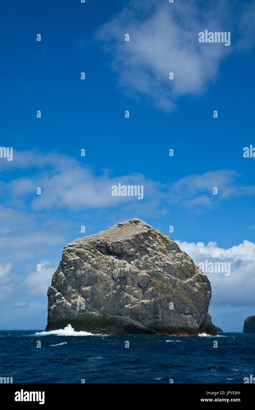 Stac Lee - St Kilda Scotland Hebrides Stock Photo - Alamy