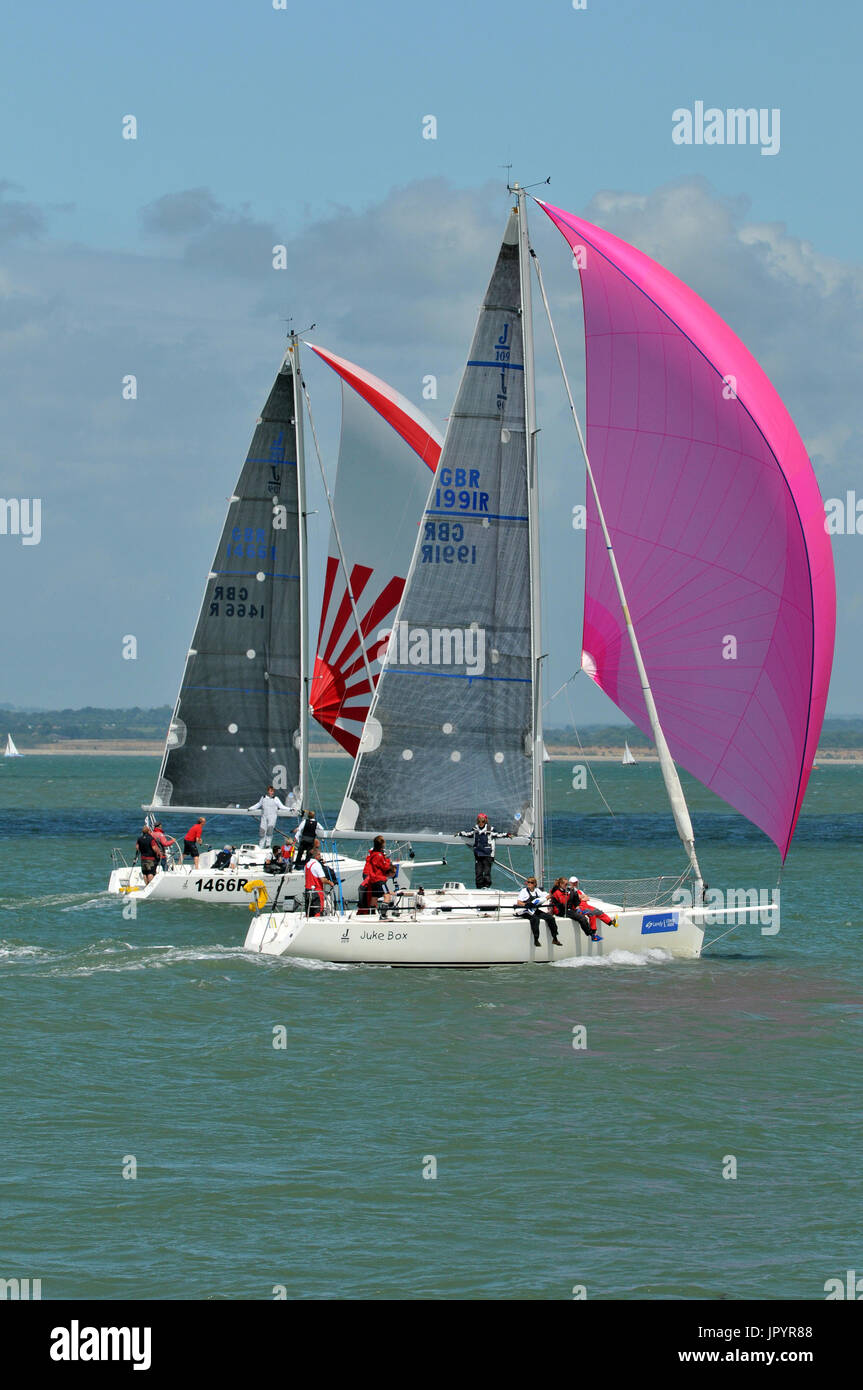 Bermudan rigs hi-res stock photography and images - Alamy