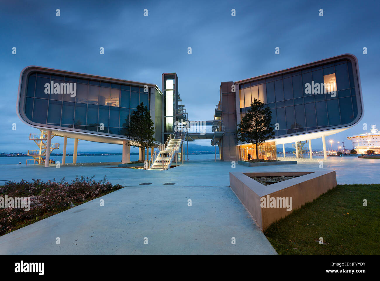 Botin Centre Santander High Resolution Stock Photography and Images - Alamy