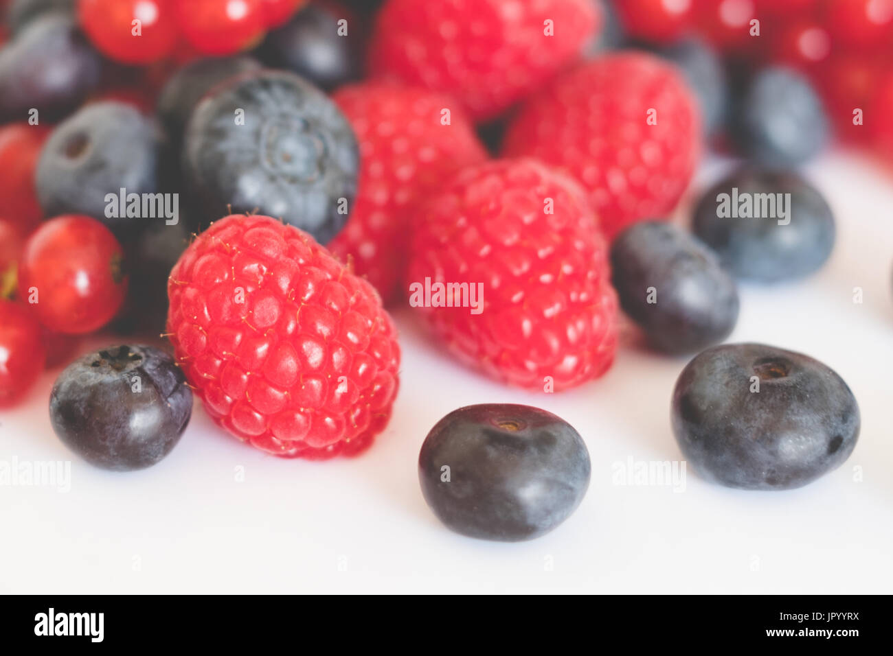 Pile fruit berries hi-res stock photography and images - Alamy