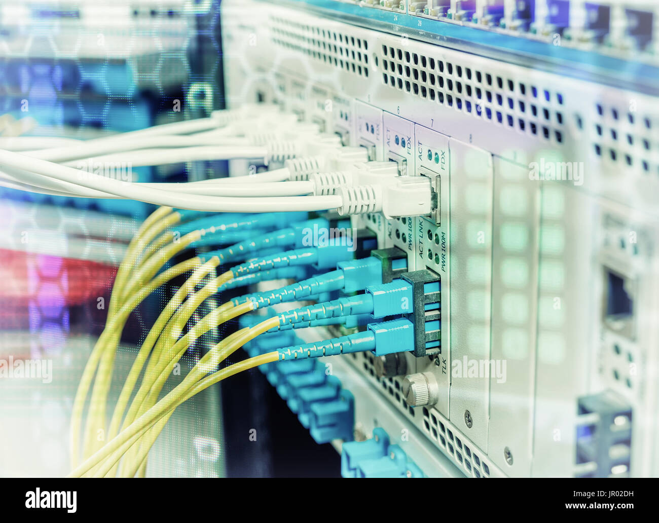 Broadband node hi-res stock photography and images - Alamy