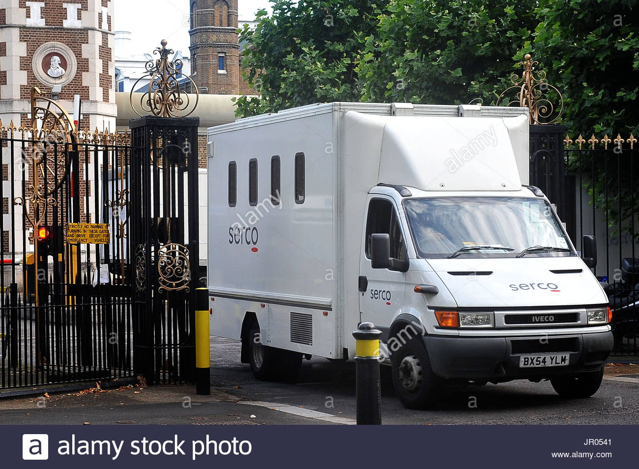 Serco Prison Van Stock Photos & Serco Prison Van Stock Images - Alamy
