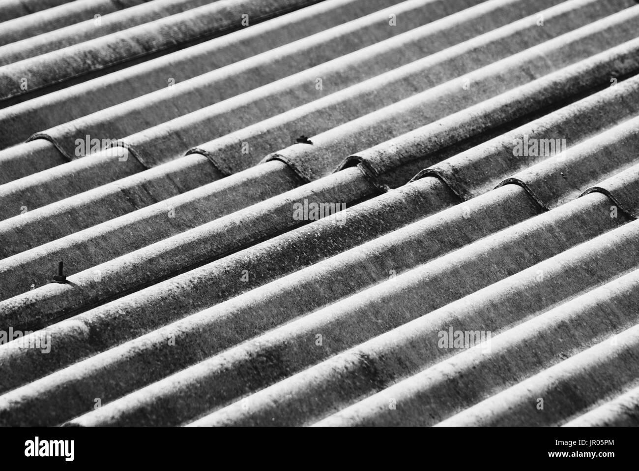 Asbestos cement sheet hi-res stock photography and images - Alamy