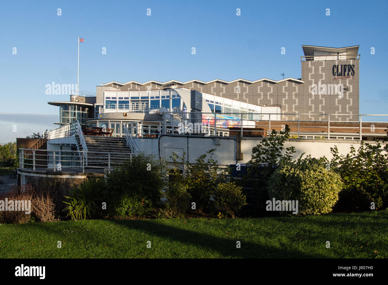 SOUTHEND-ON -SEA, ESSEX, UK - AUGUST 03, 2017: Exterior view of the ...