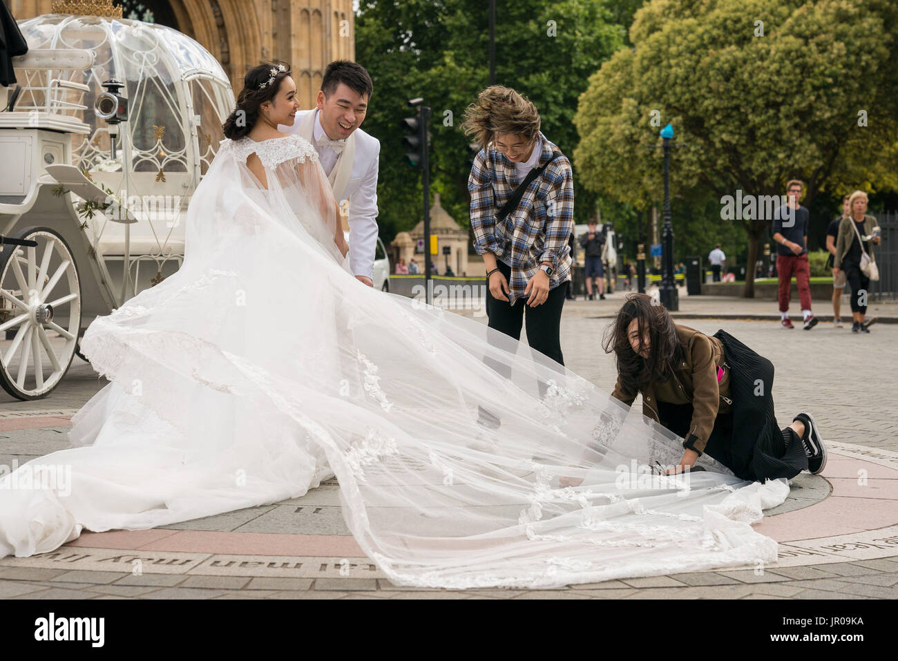 Photographs brides hi-res stock photography and images - Alamy