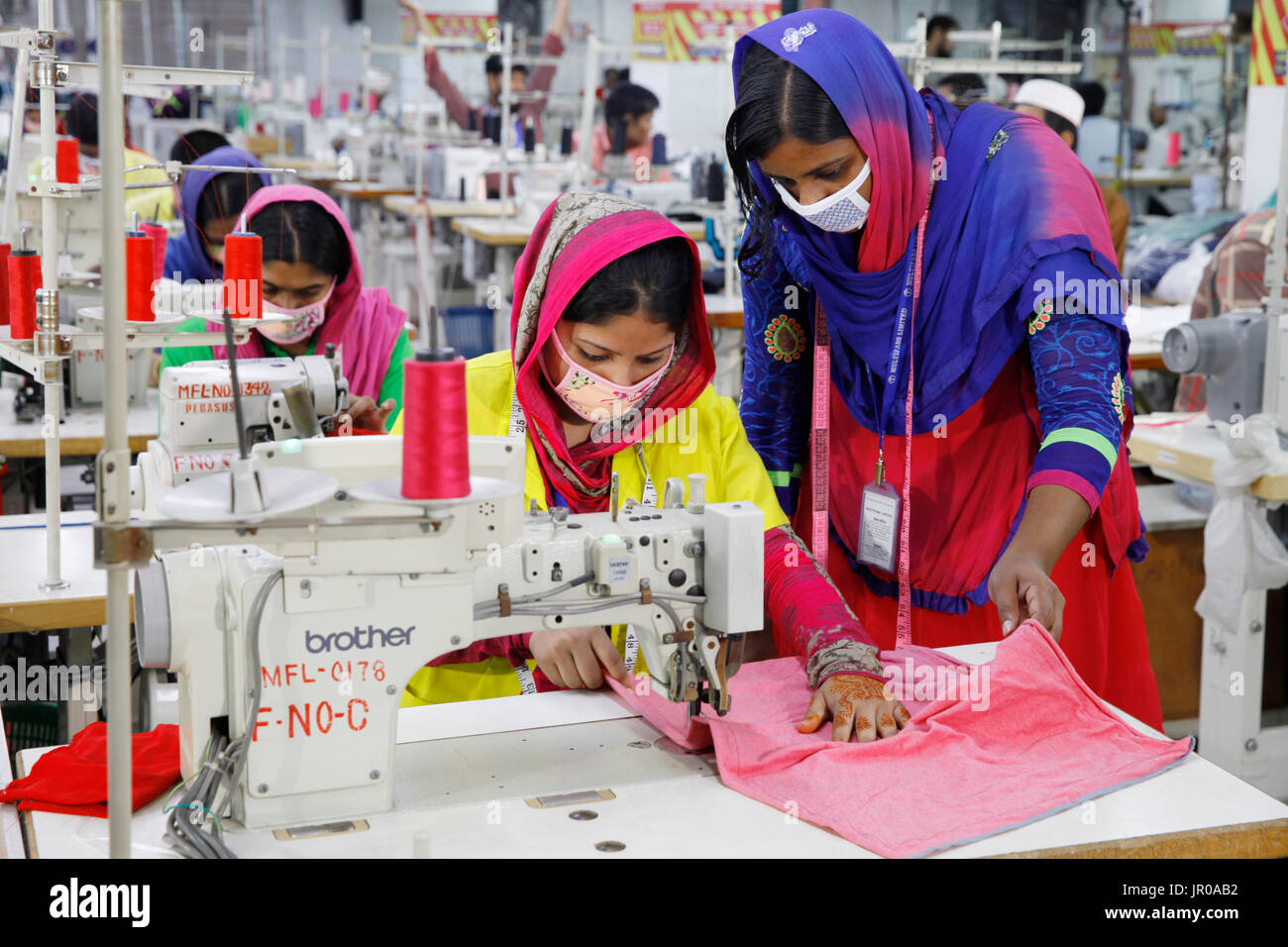 Bangladesh garment factory hi-res stock photography and images - Alamy