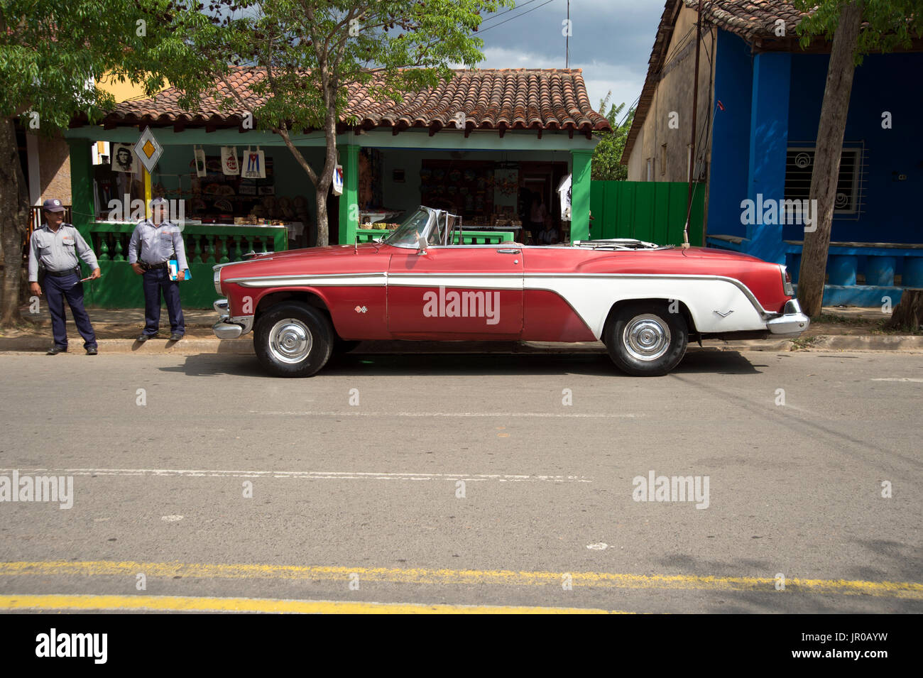 Cuban police car hi-res stock photography and images - Alamy