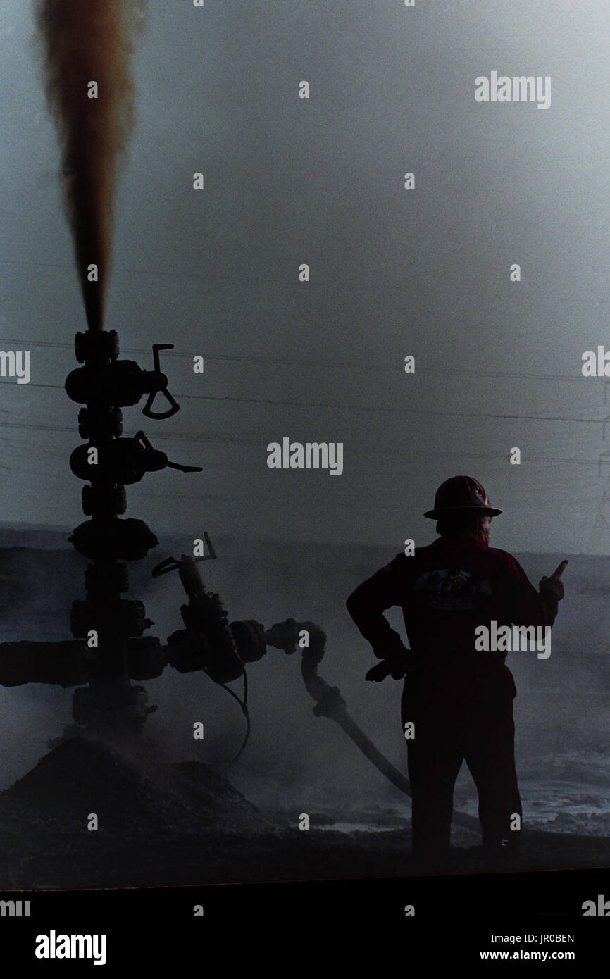 The last photoshoot' Texan oil well fire fighter Paul Neal Adair “Red ...