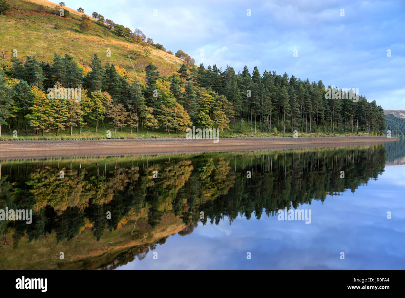 Autumn; Derwent reservoir; Derbyshire; Peak District National Park ...