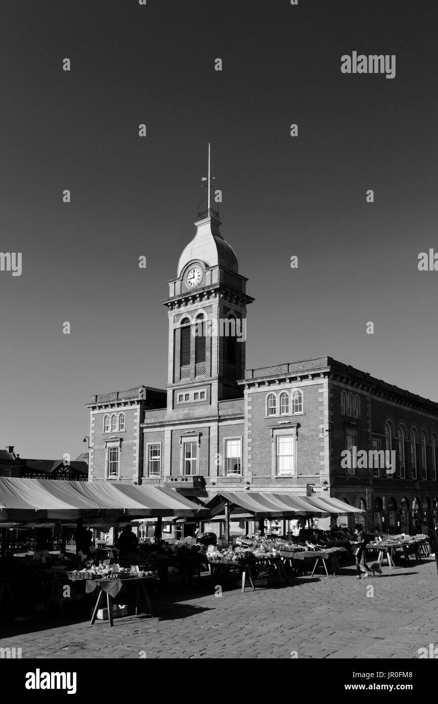 The Market Hall, Market Square, Chesterfield Town, Derbyshire, England ...