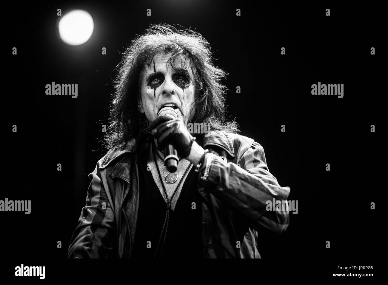 Alice cooper black and white hi-res stock photography and images - Alamy