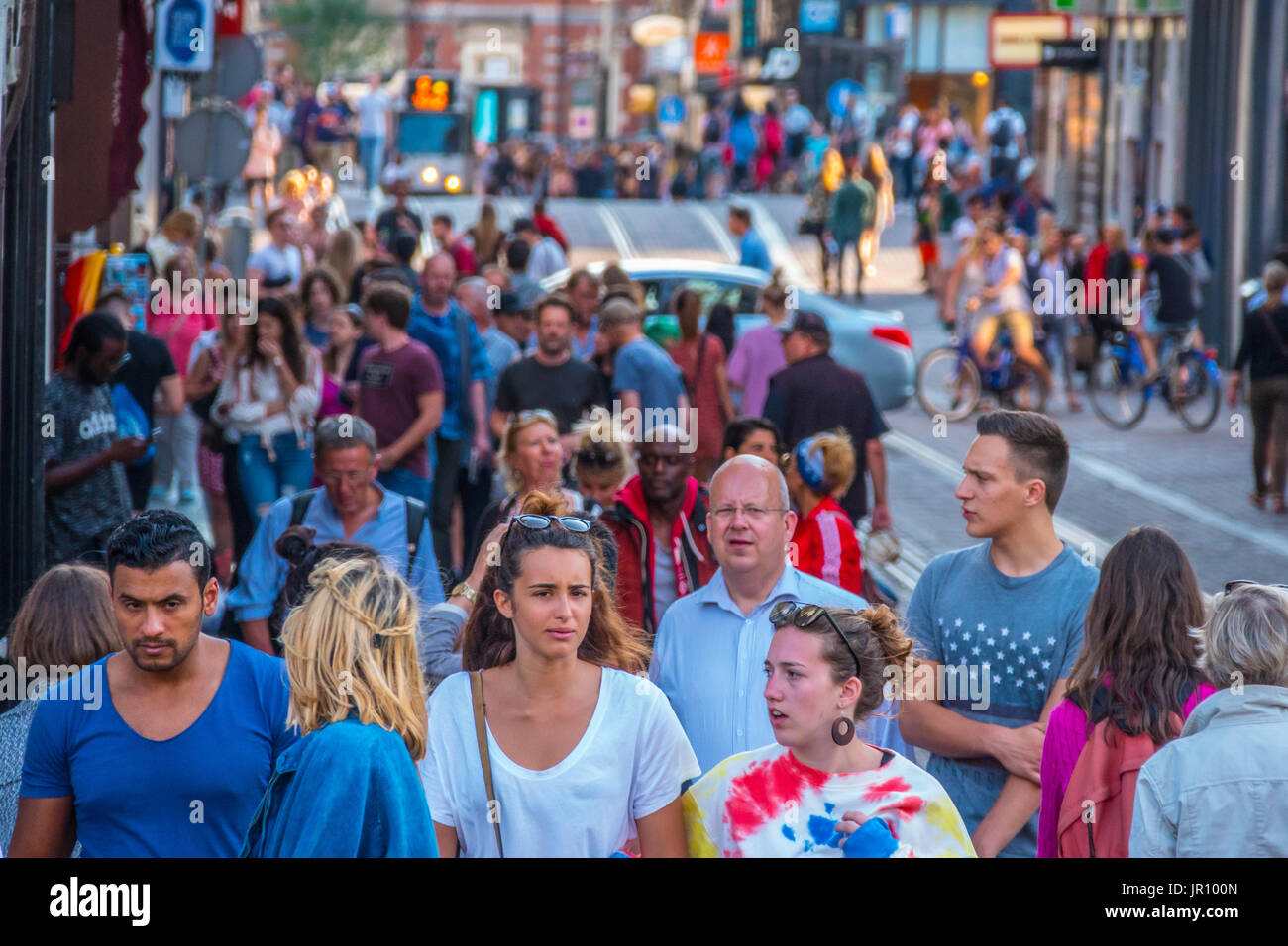 The street to Leidse Square Amsterdam - busy place all day - AMSTERDAM ...