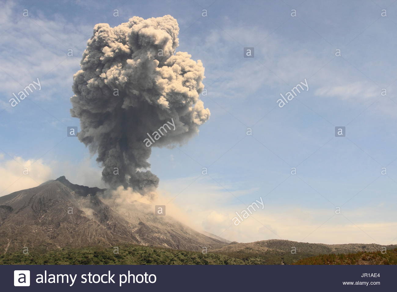 Sakurajima Eruption Stock Photos & Sakurajima Eruption Stock Images - Alamy