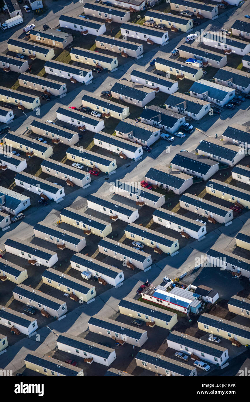 Trailer park hi-res stock photography and images - Alamy