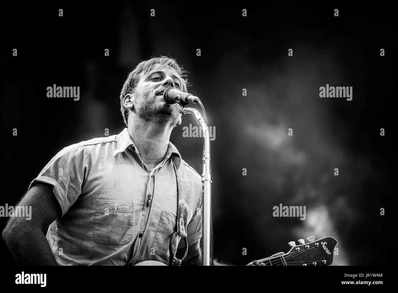 The black keys Black and White Stock Photos & Images - Alamy