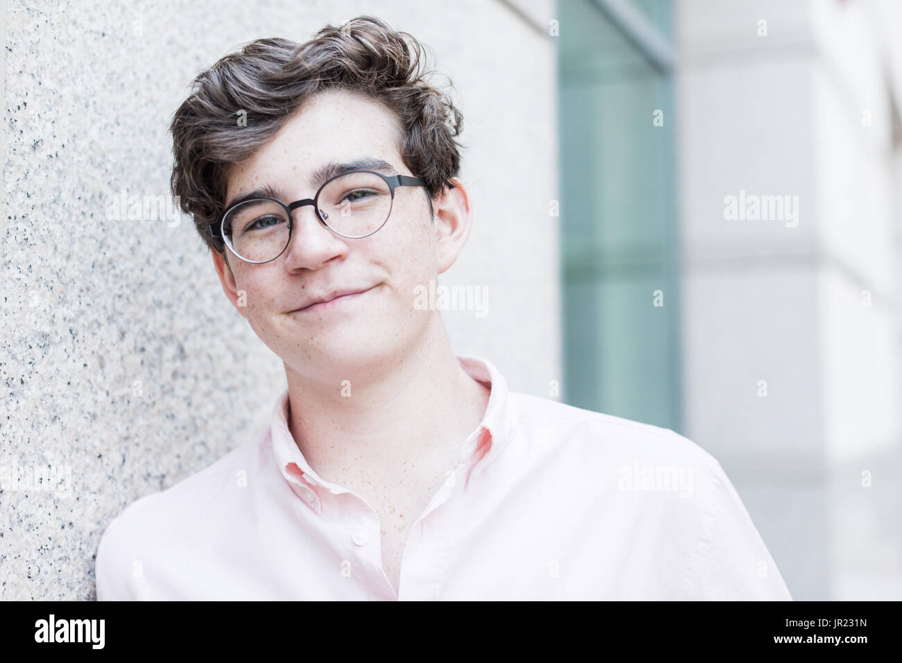 16 year old high school senior hi-res stock photography and images - Alamy