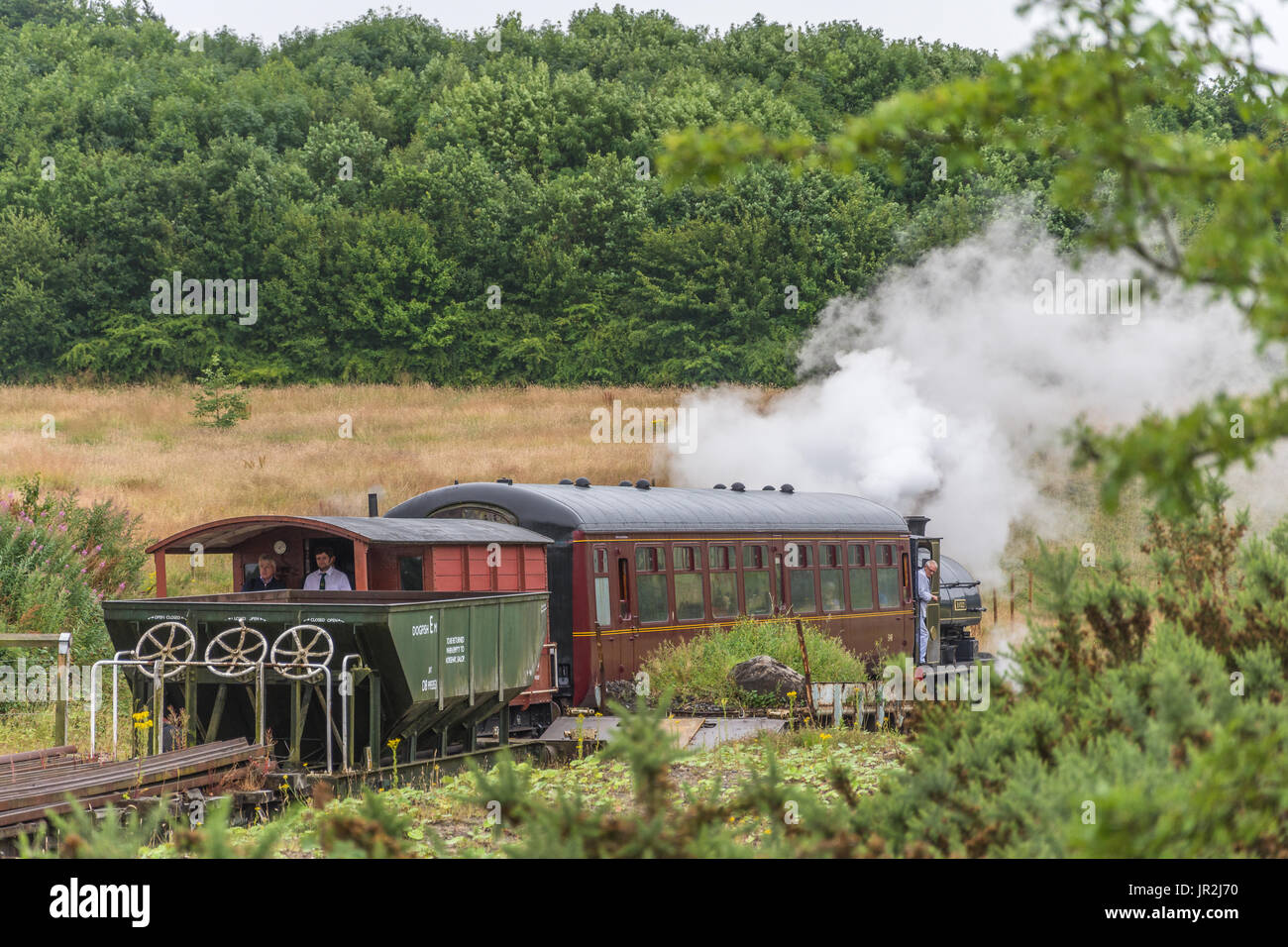 Steam train engine carriage hi-res stock photography and images - Alamy