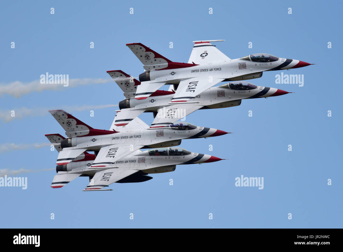 US Air Force Thunderbirds Air Demonstration Squadron display team ...