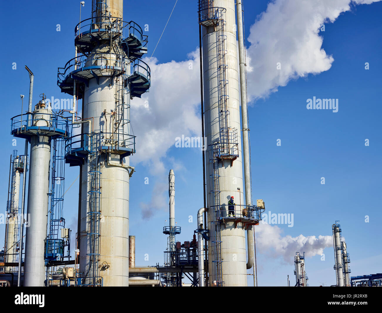 Oil refinery stack tower High Resolution Stock Photography and Images ...