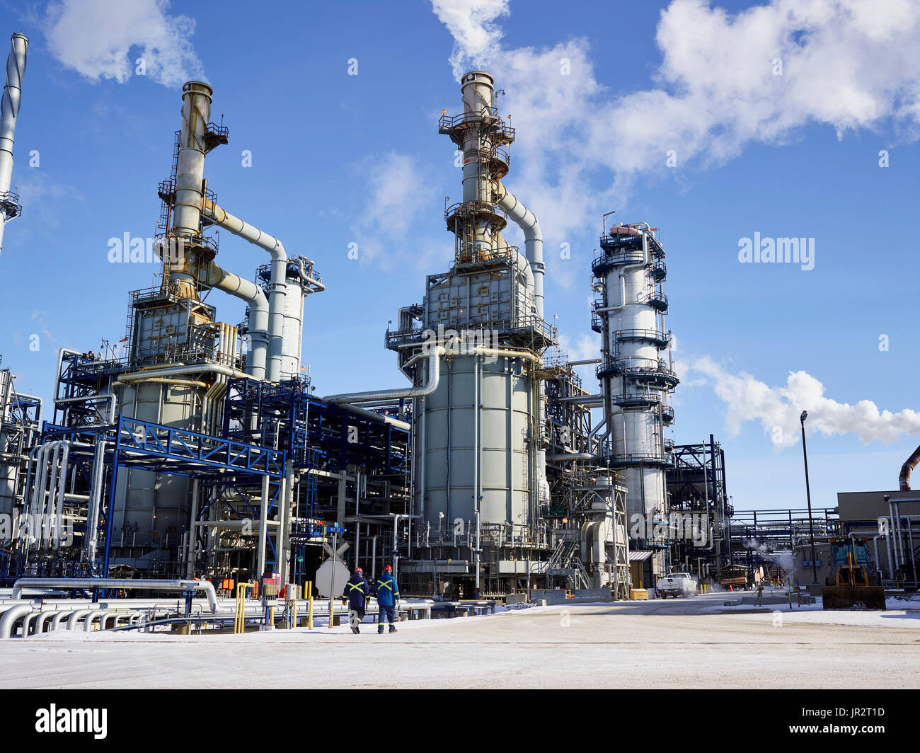Canada oil refinery hi-res stock photography and images - Alamy