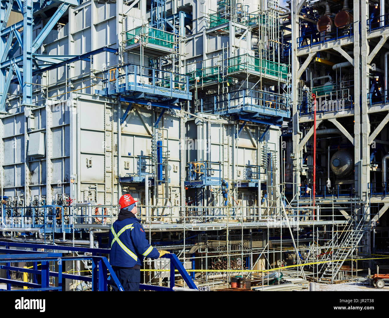 Oil refinery edmonton alberta canada hi-res stock photography and ...