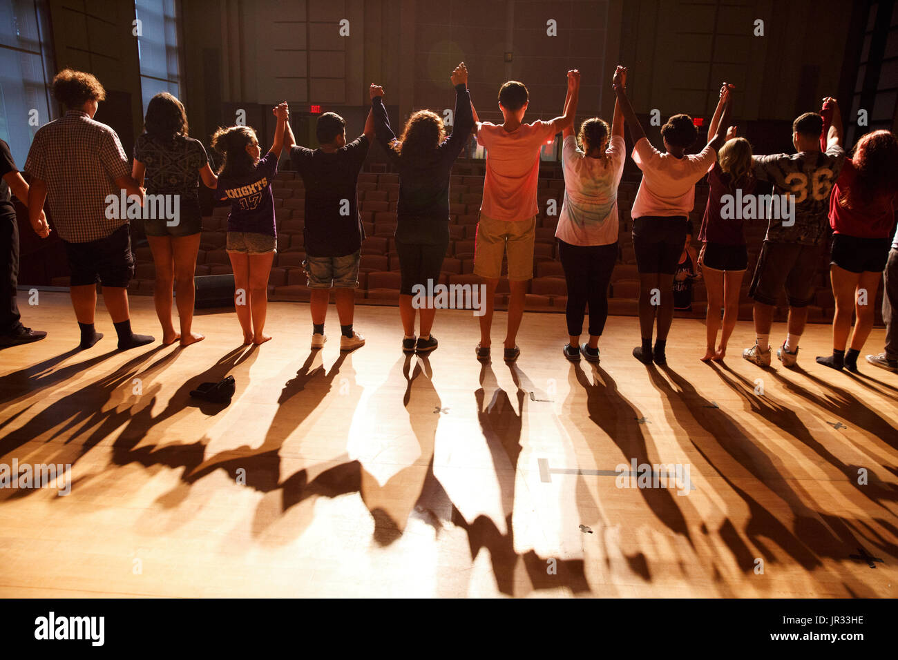 Students Bowing High Resolution Stock Photography and Images - Alamy