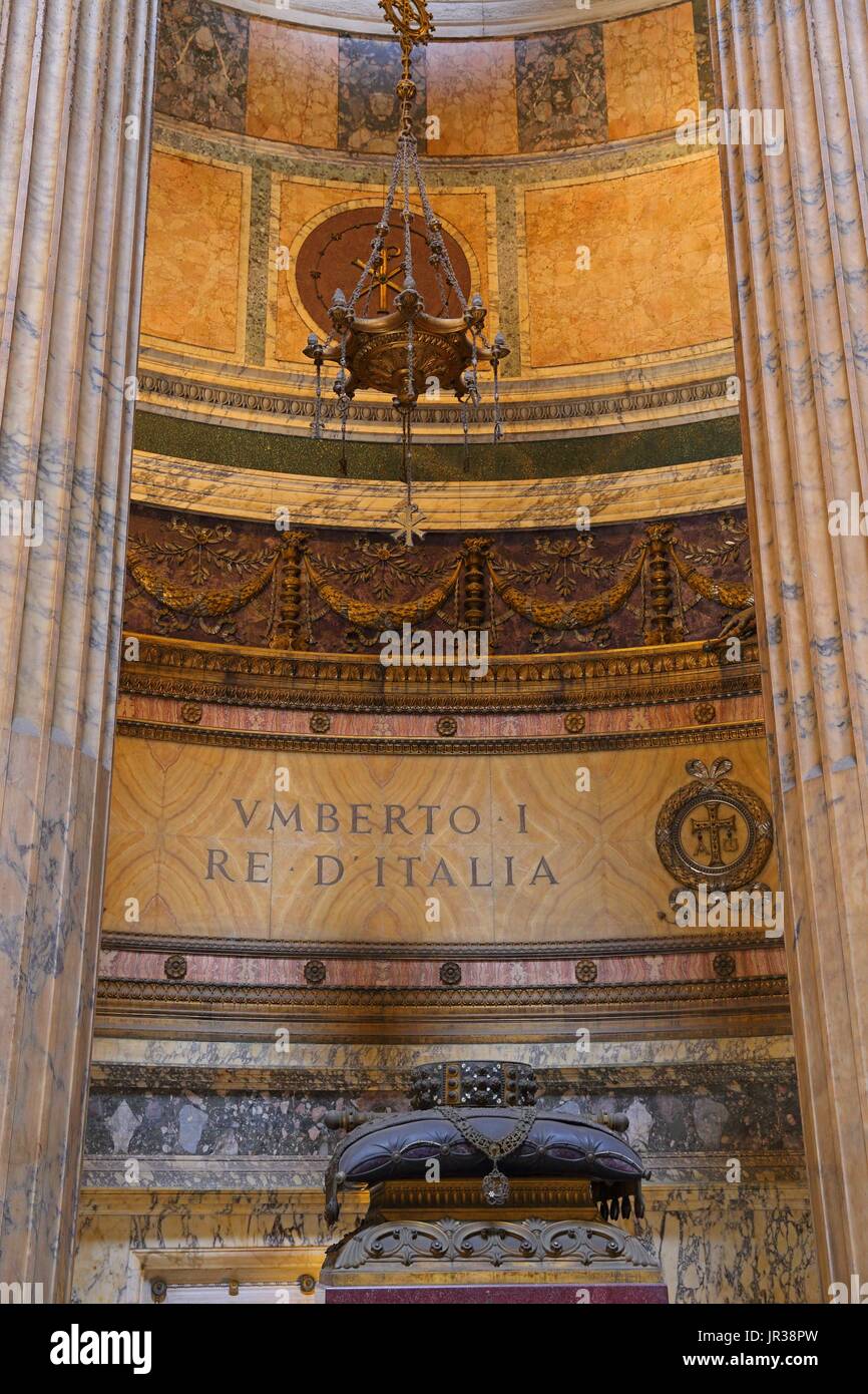 Panteón roma interior hi-res stock photography and images - Alamy