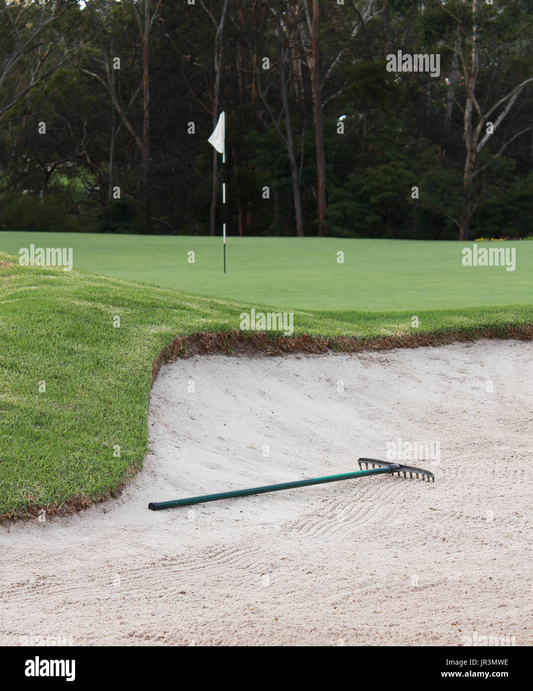 Sand bunker hi-res stock photography and images - Alamy